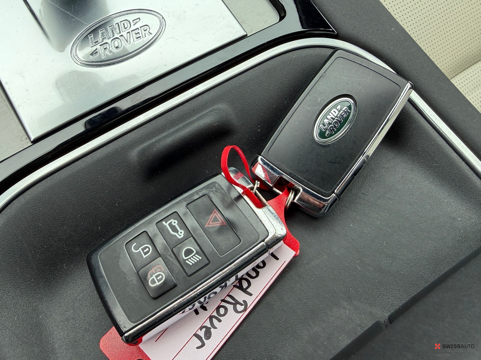 Swiss-auto.pl - LAND ROVER Land-Rover Disco.Sp. PHEV *Facelift Model*